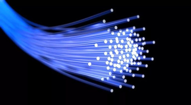 How Does Optical Fiber Transmit Signal? - Router Switch Blog