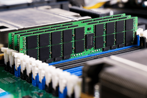 4 Key Components of a Server: CPU, Memory, Hard Disk & RAID Card ...